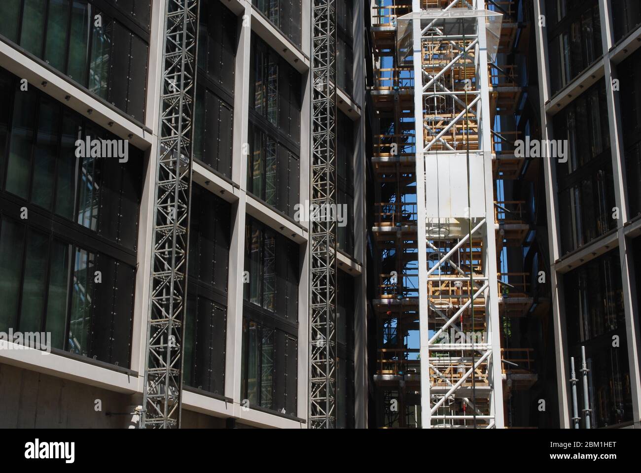 Modern Apartments Luxury Residential Under Construction One Hyde Park ...