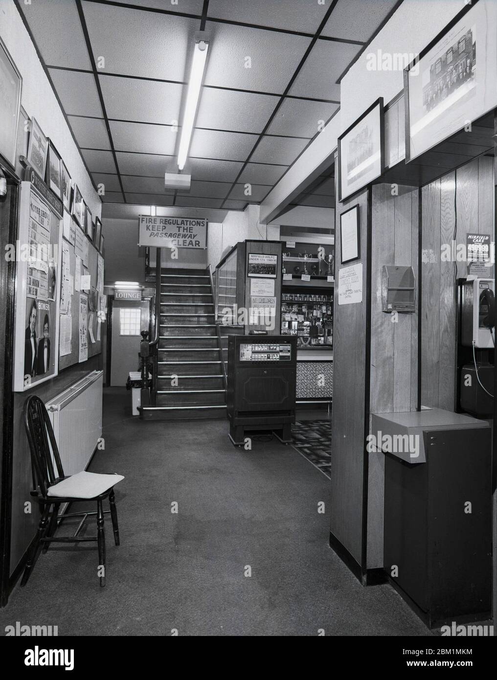 Working mens club interior hi-res stock photography and images - Alamy