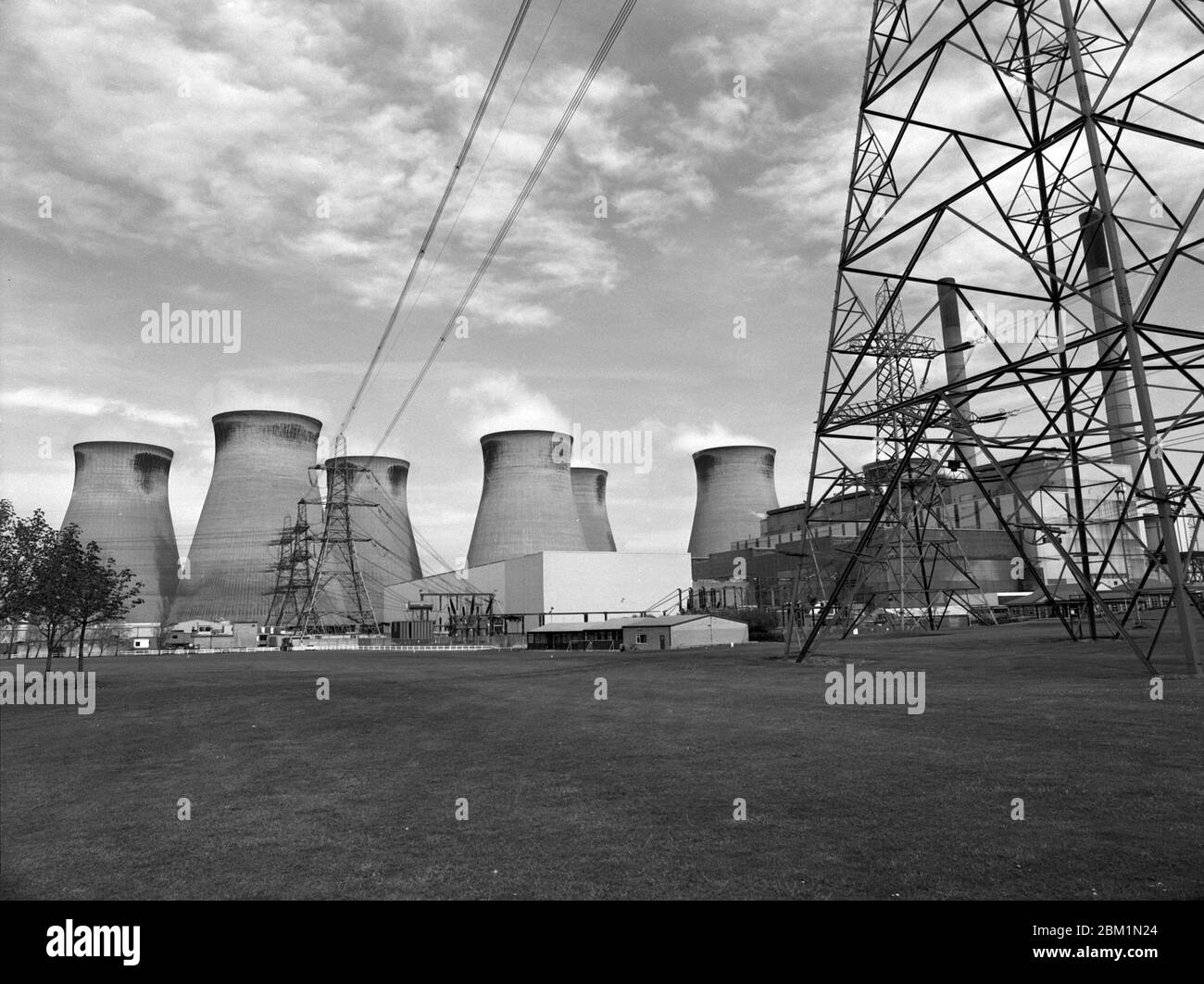 1994 ferrybridge power station hi-res stock photography and images - Alamy