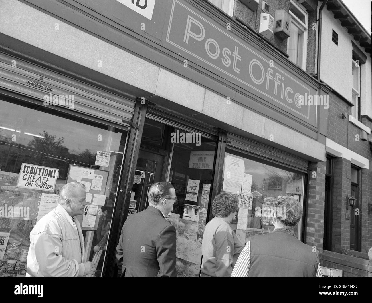 Post office queue hi-res stock photography and images - Alamy