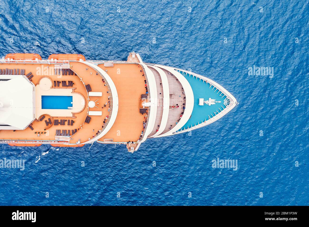 Ship top view hi-res stock photography and images - Alamy