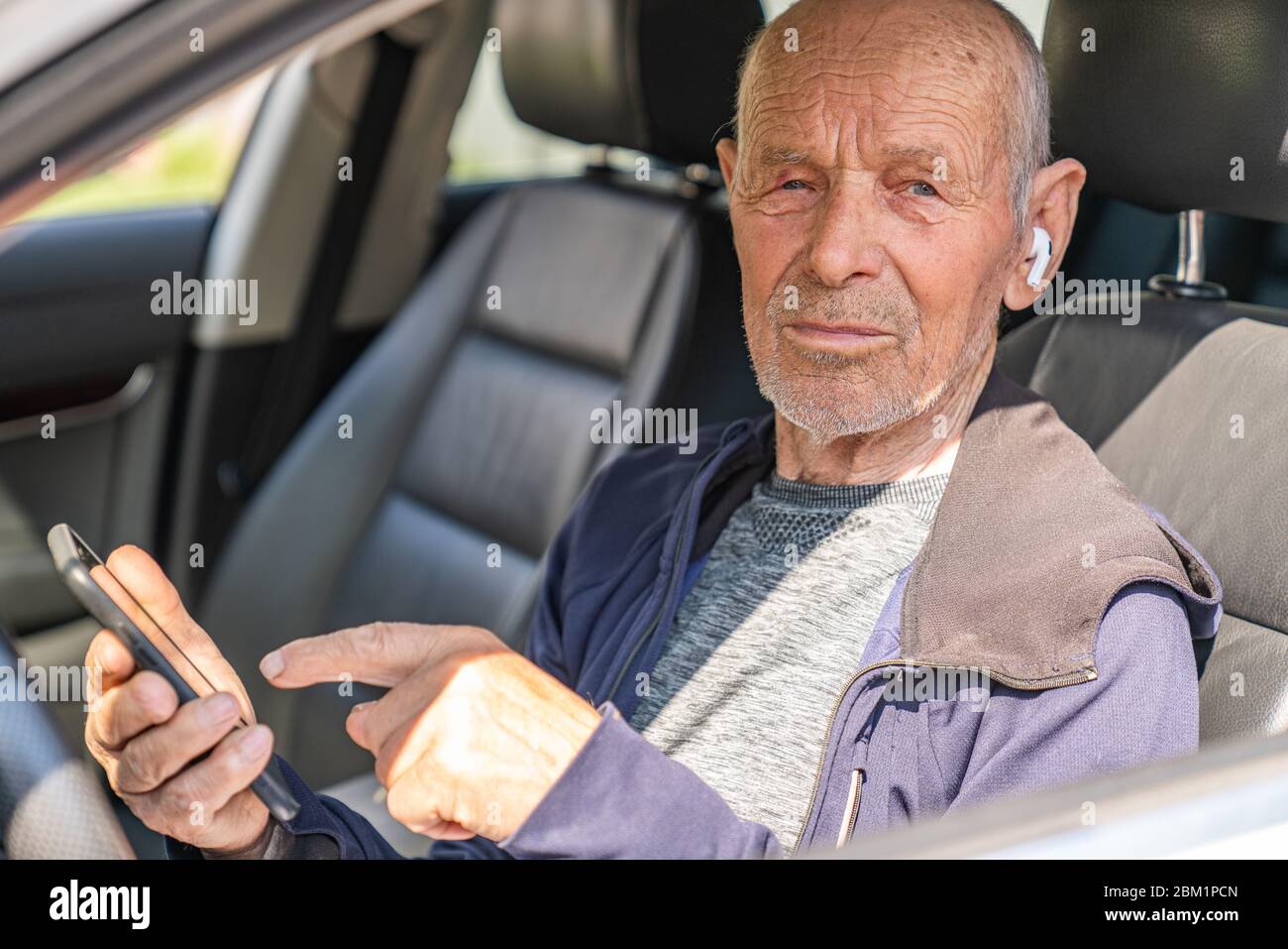 90 100 years hi-res stock photography and images - Alamy