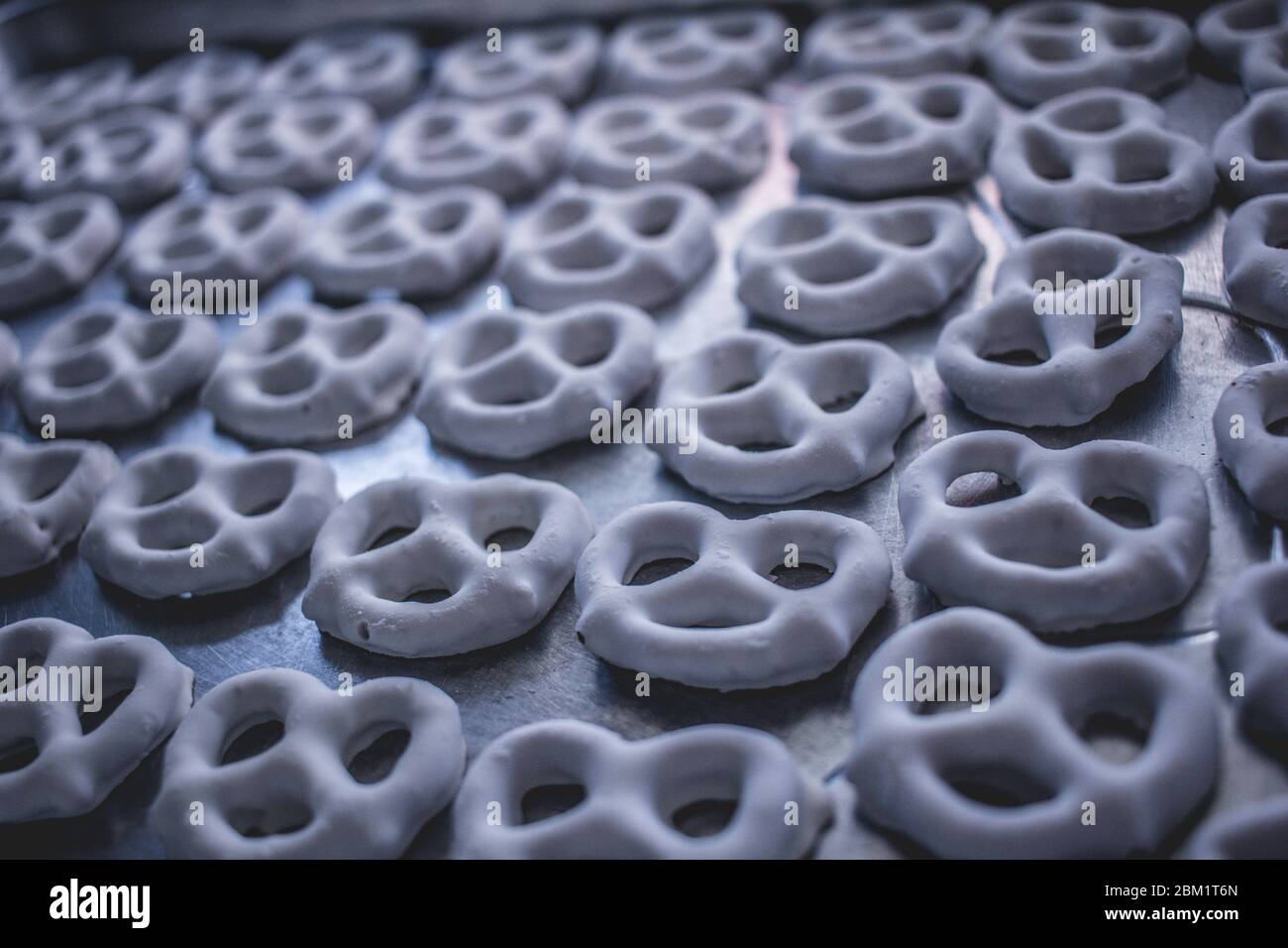 Sweet chocolate dessert pretzels hi-res stock photography and images ...