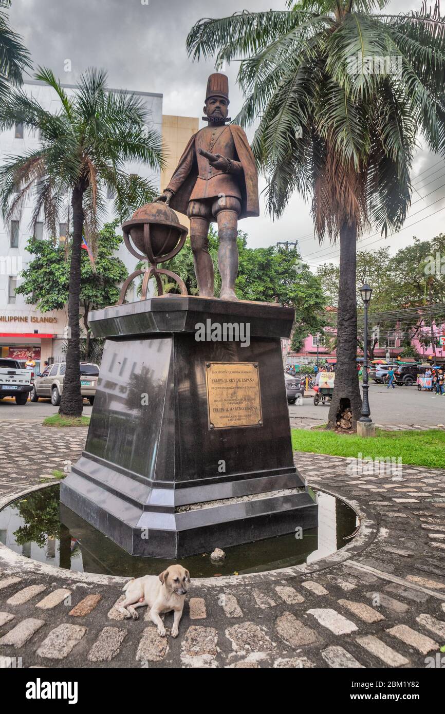 Monument to Philip II, King of Spain, Intramuros, Manila, Philippines ...