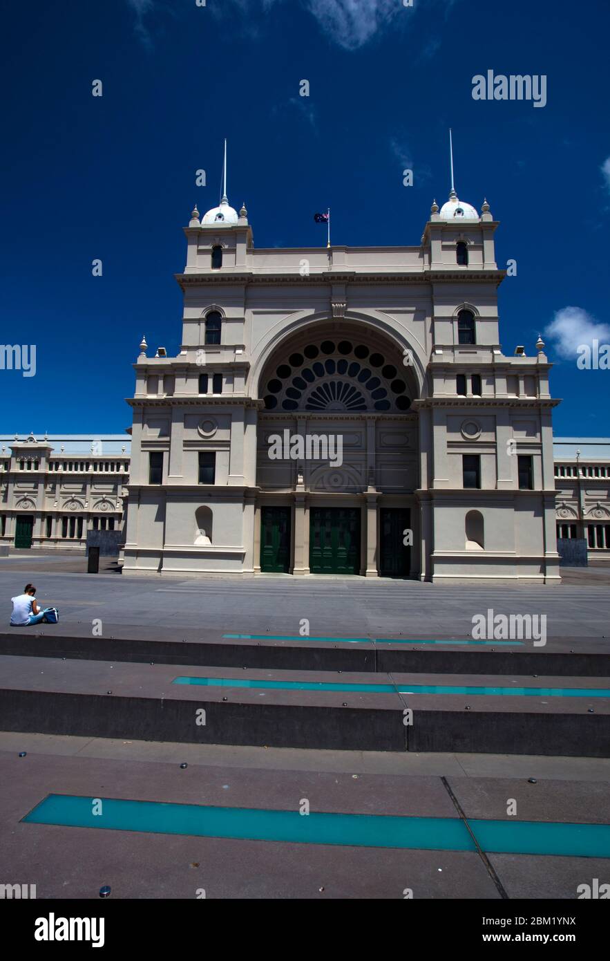 Royal Exhibition Building, Melbourne, Australia - the first building in ...