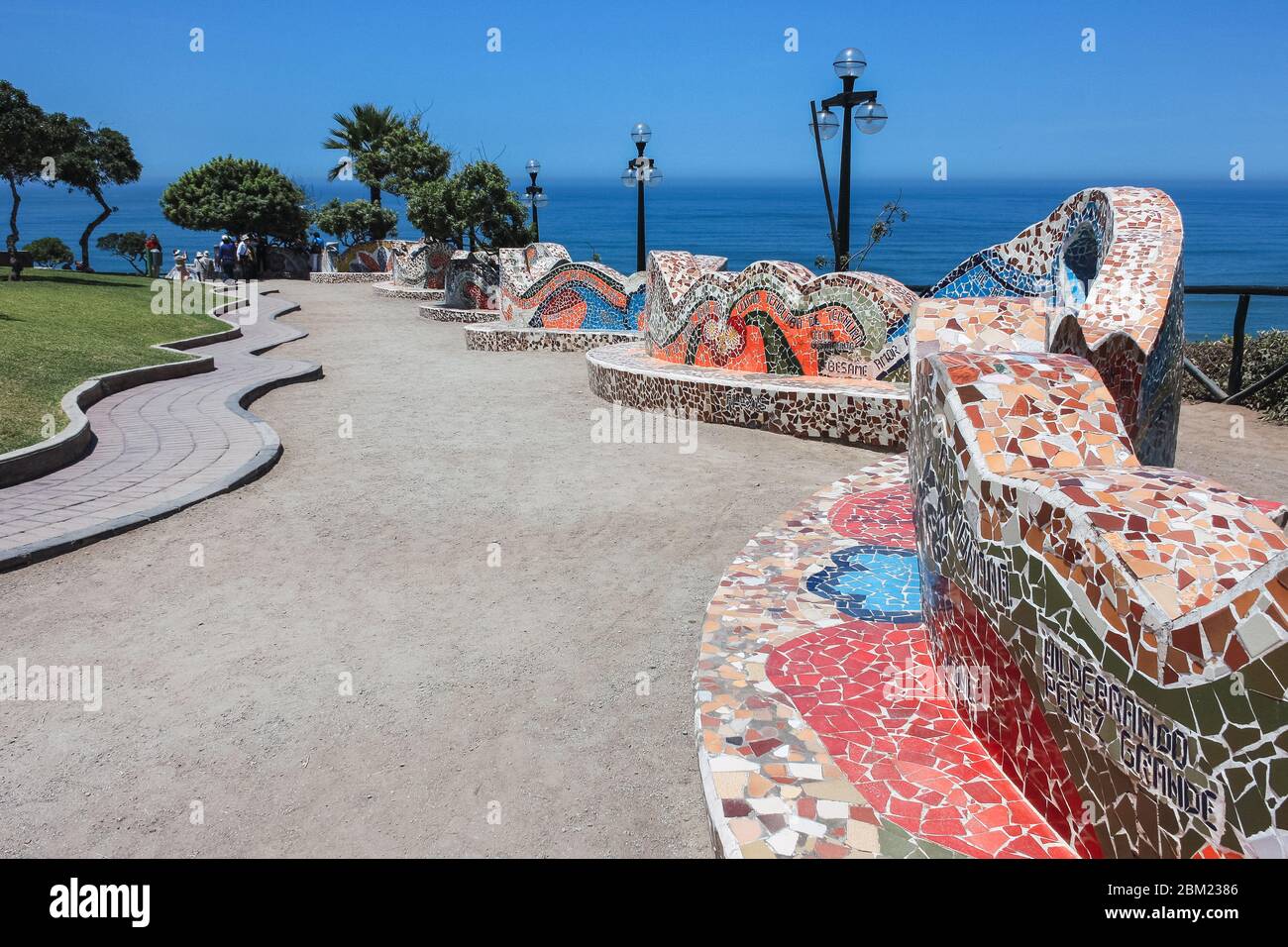 Parque del amor miraflores hi-res stock photography and images - Alamy