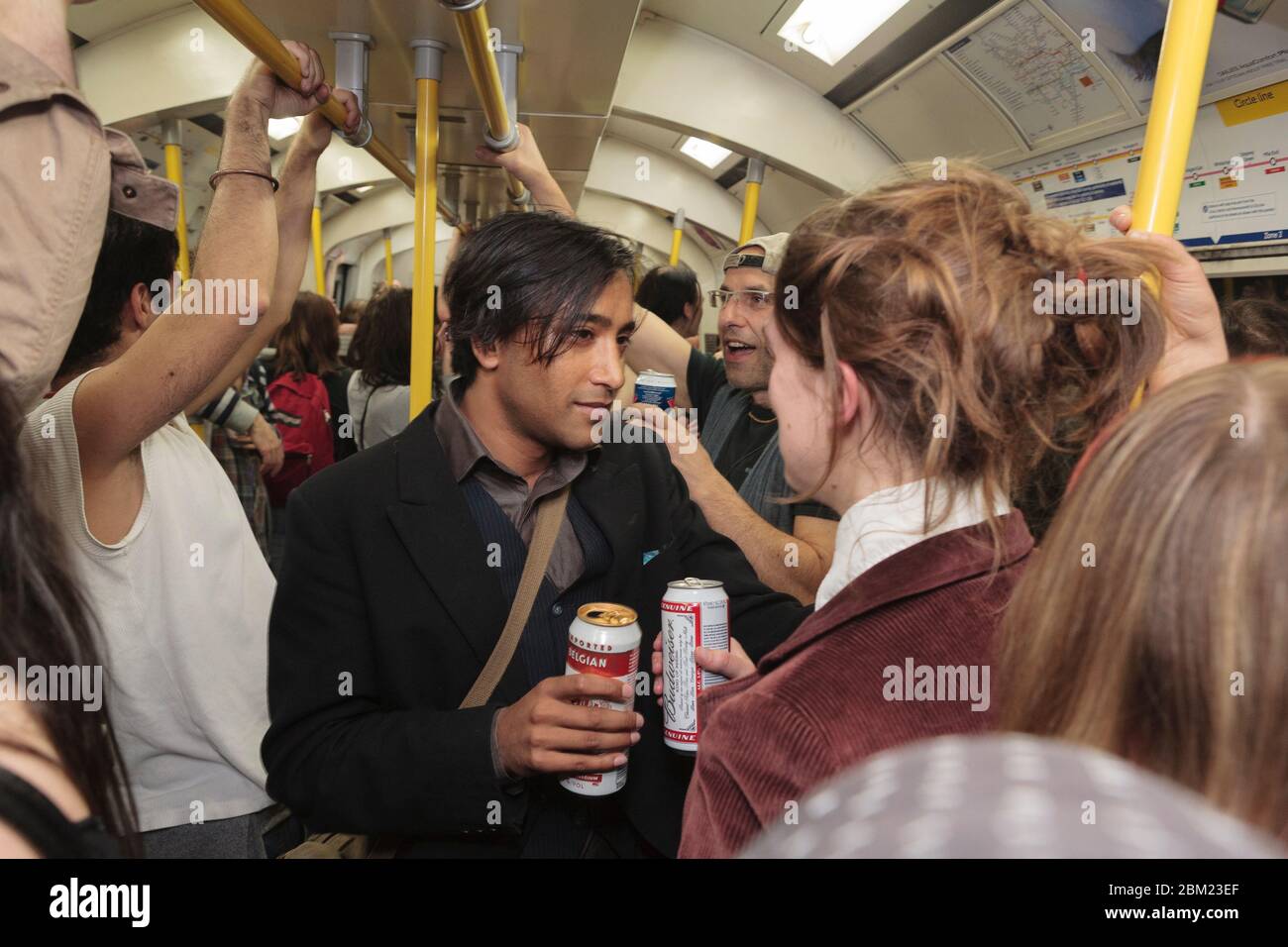 Drinking alcohol on train uk hi-res stock photography and images - Alamy