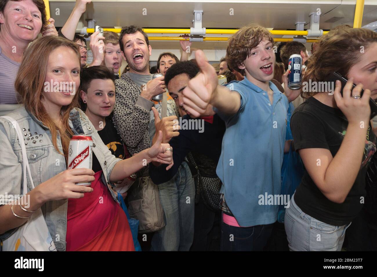 Drinking alcohol on train uk hi-res stock photography and images - Alamy