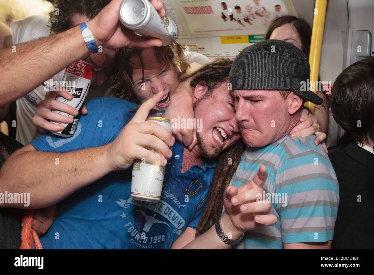 Drinking alcohol on train uk hi-res stock photography and images - Alamy