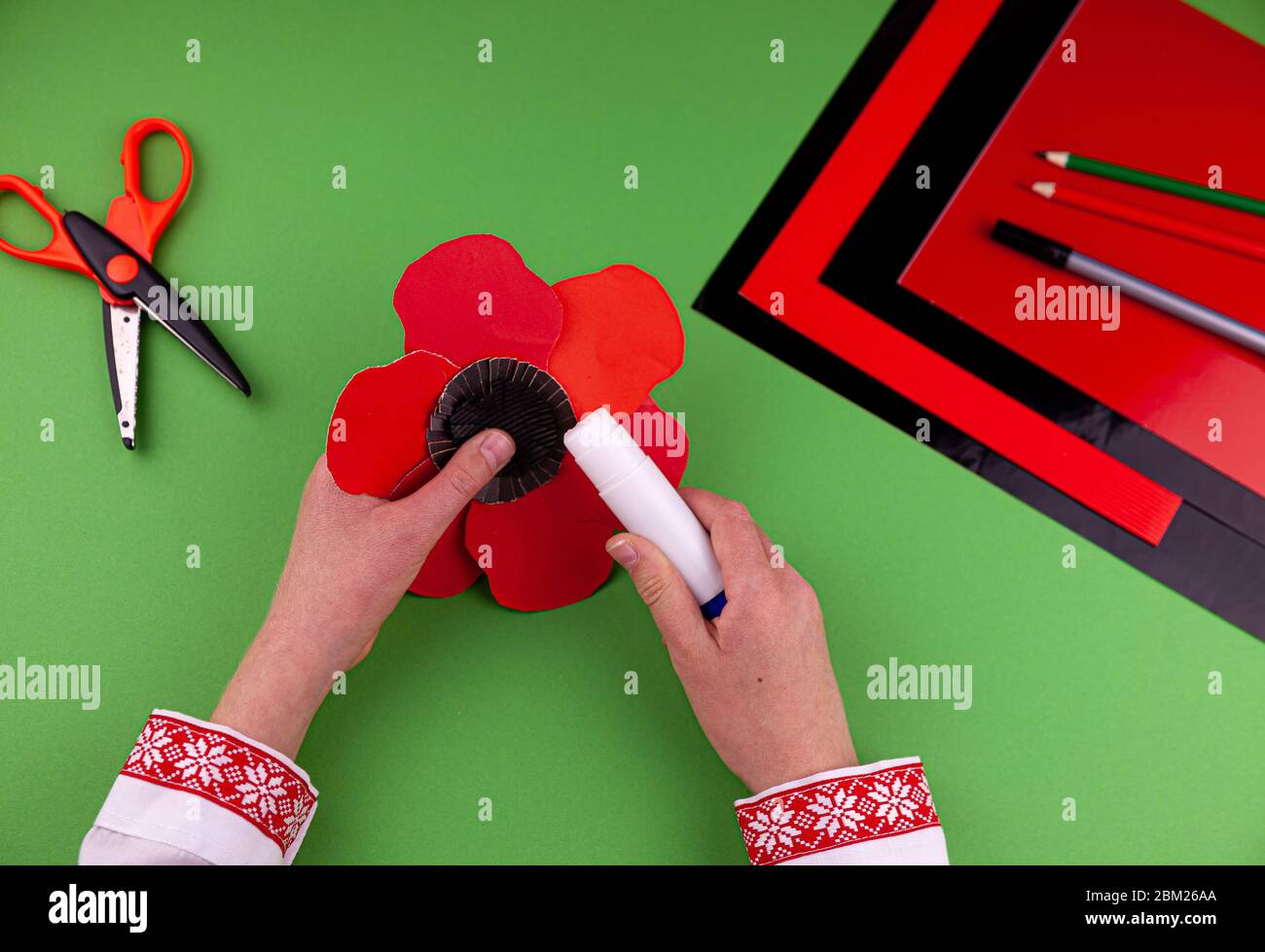 Step 7. Step by step instructions. How to make a red poppy from colored ...