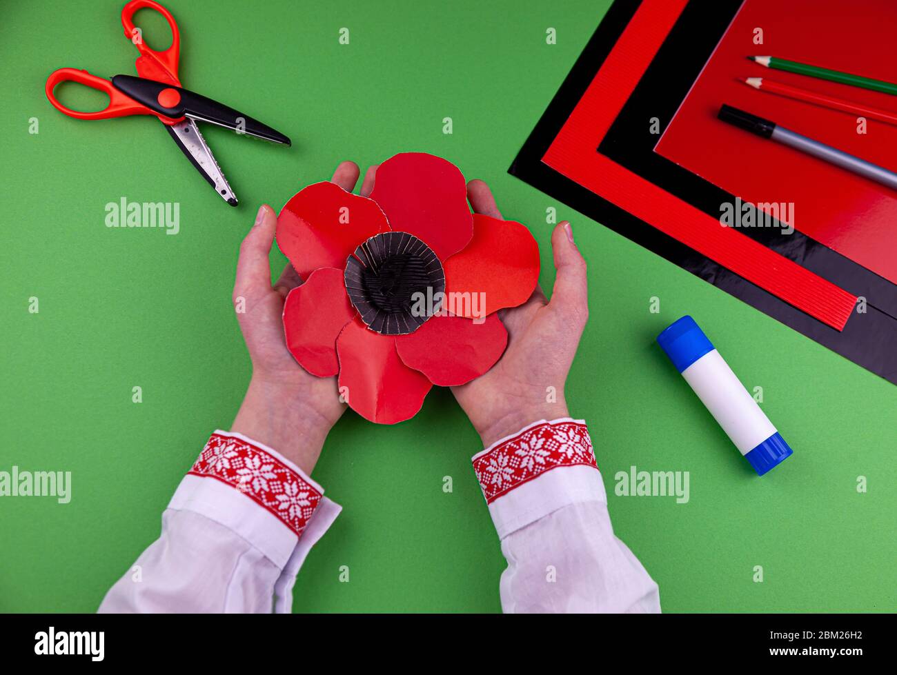 Step 8. Step by step instructions. How to make a red poppy from colored ...