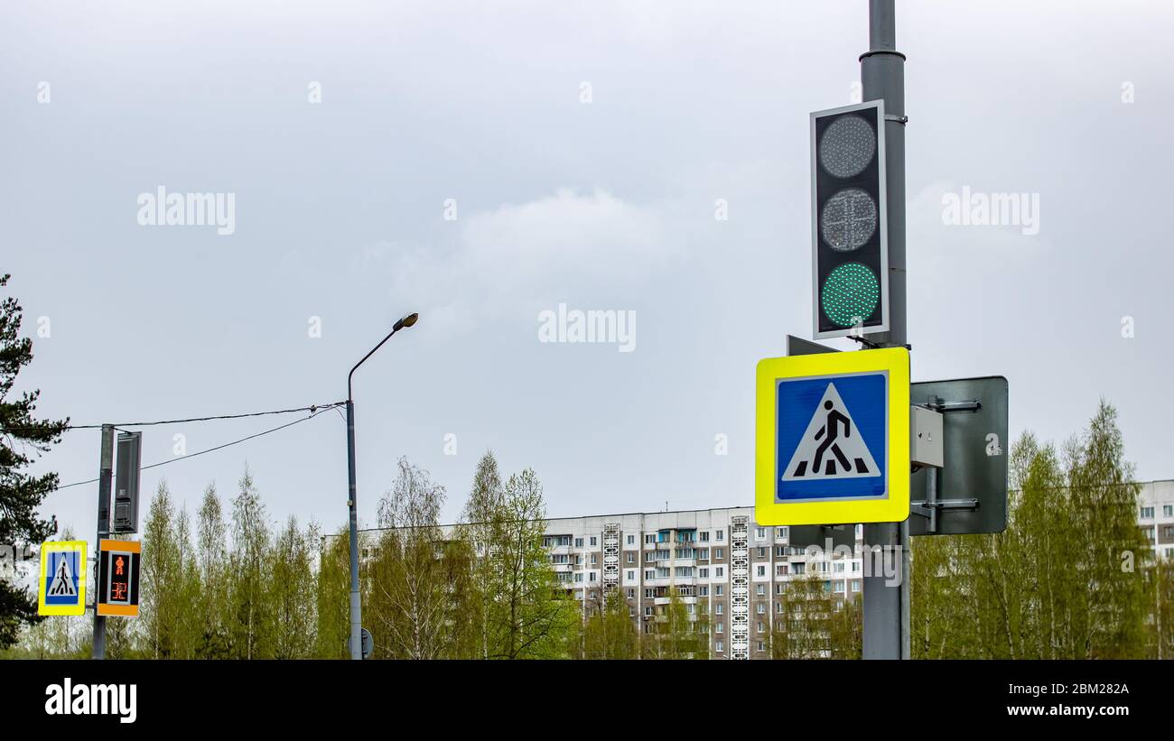 Traffic lights at pedestrian crossing close up Stock Photo - Alamy