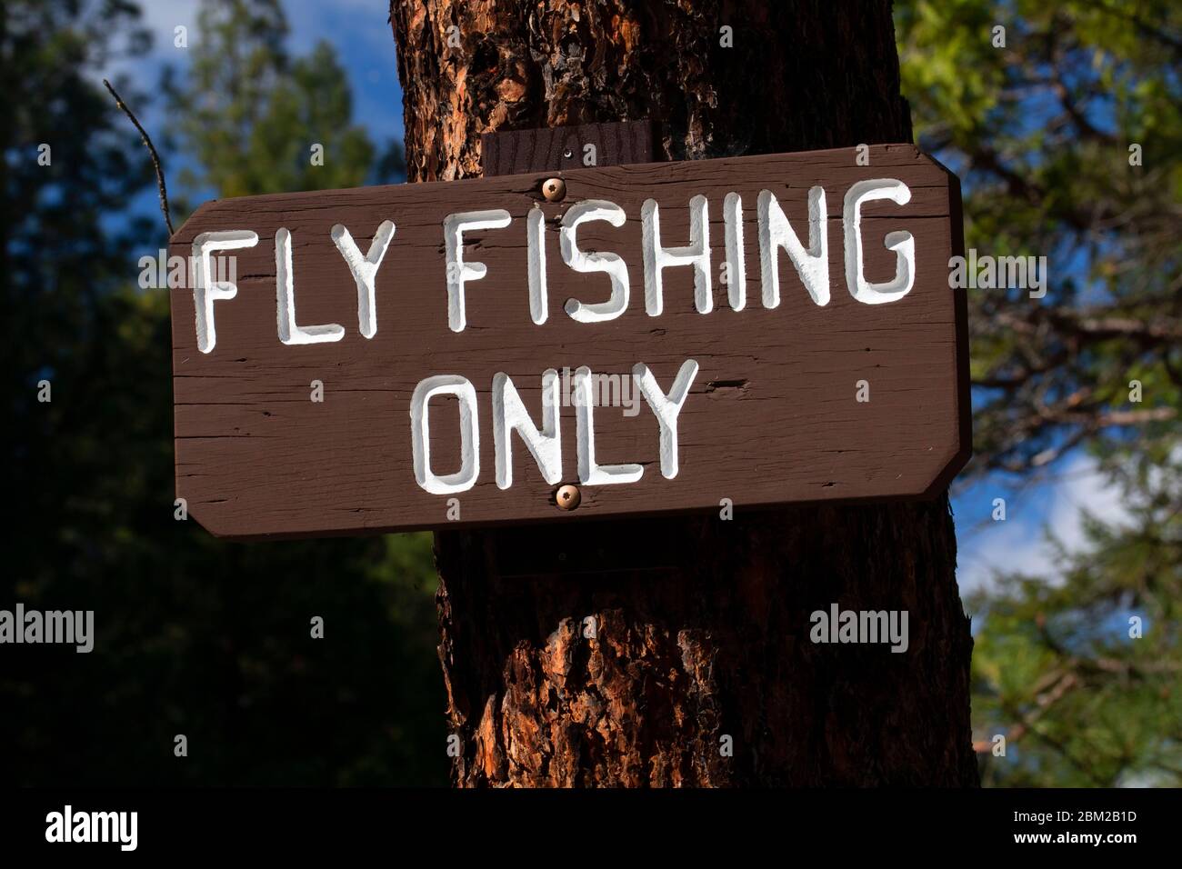 Flyfishing sign, Deschutes National Forest, Metolius Wild and Scenic ...