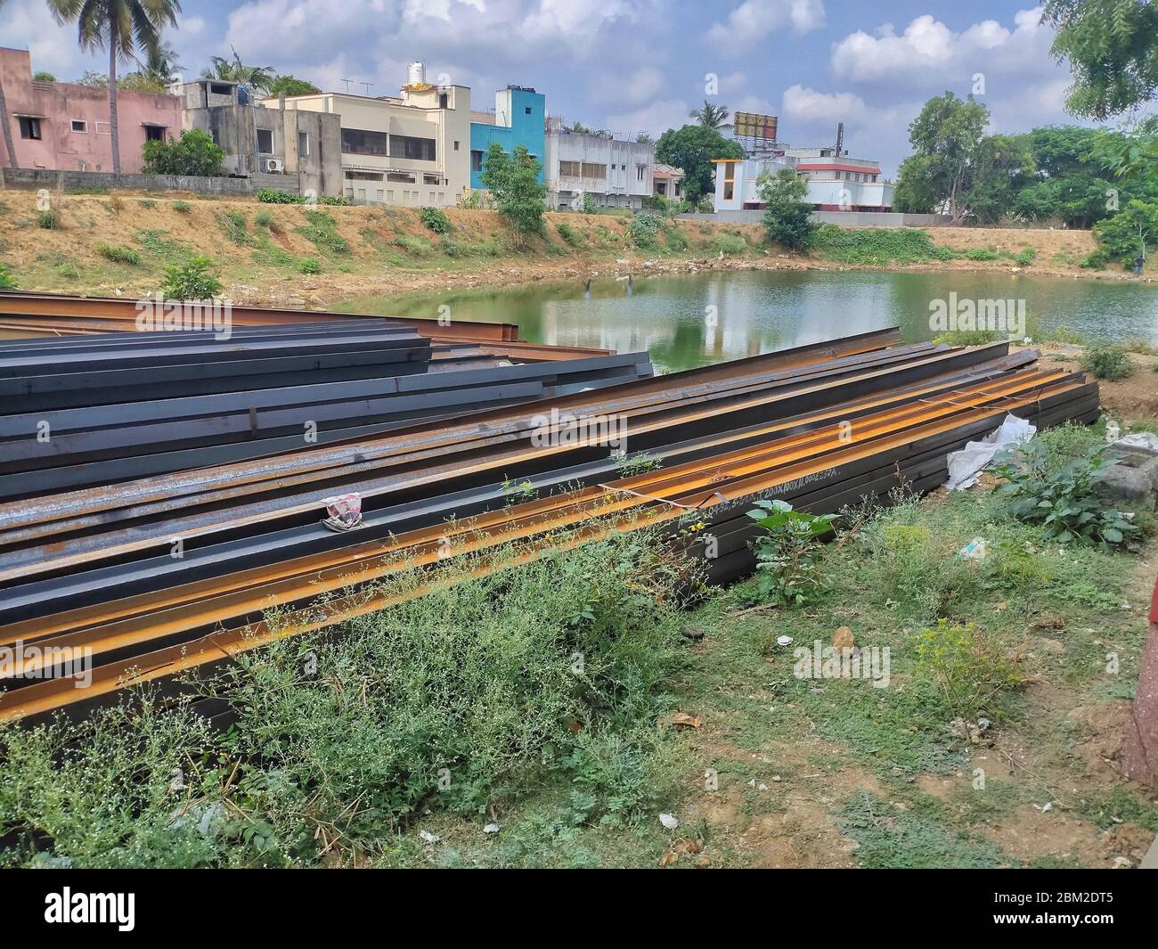 Iron reinforce concrete rod bar in near lack view construction site ...