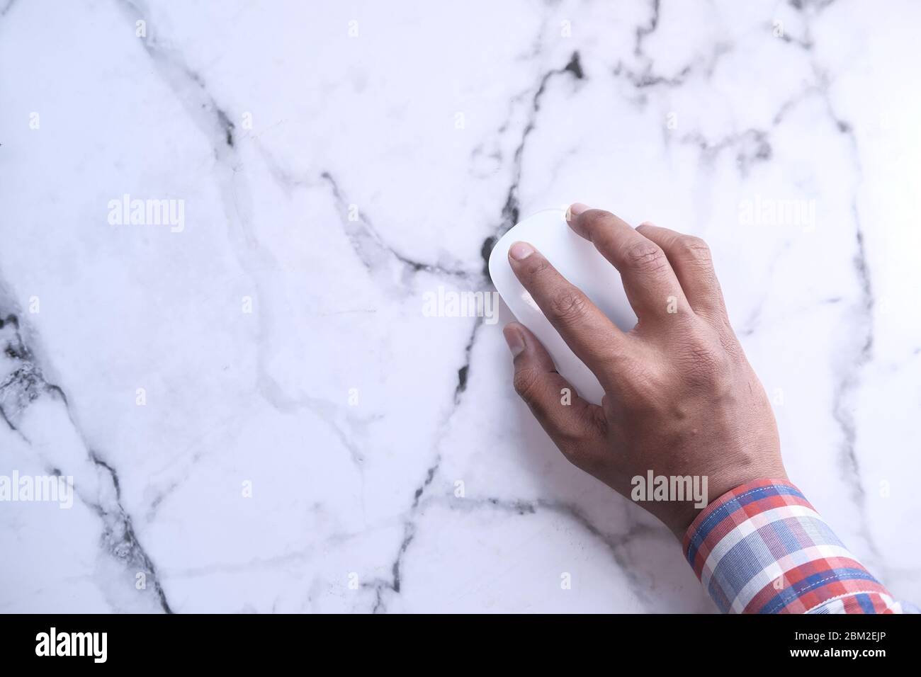 person hand use computer mouse on desk Stock Photo - Alamy