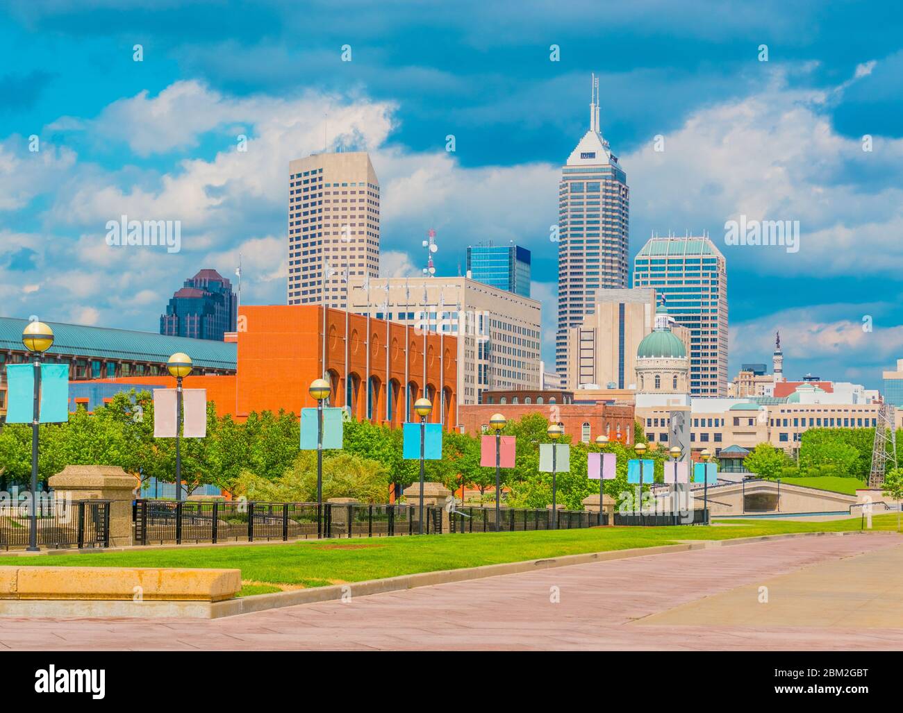 Downtown skyline white river indianapolis hi-res stock photography and ...