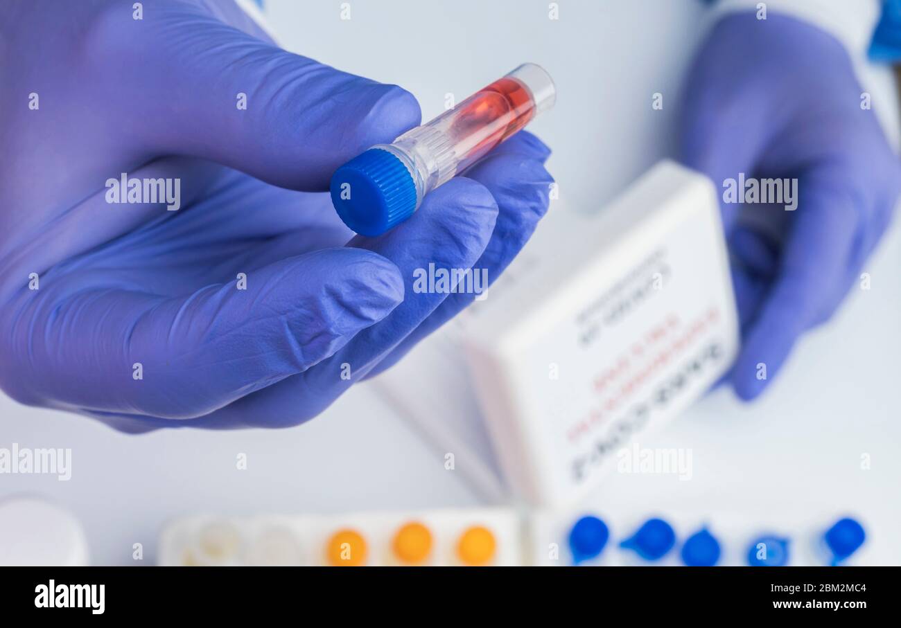 Microbiology vial hi-res stock photography and images - Alamy
