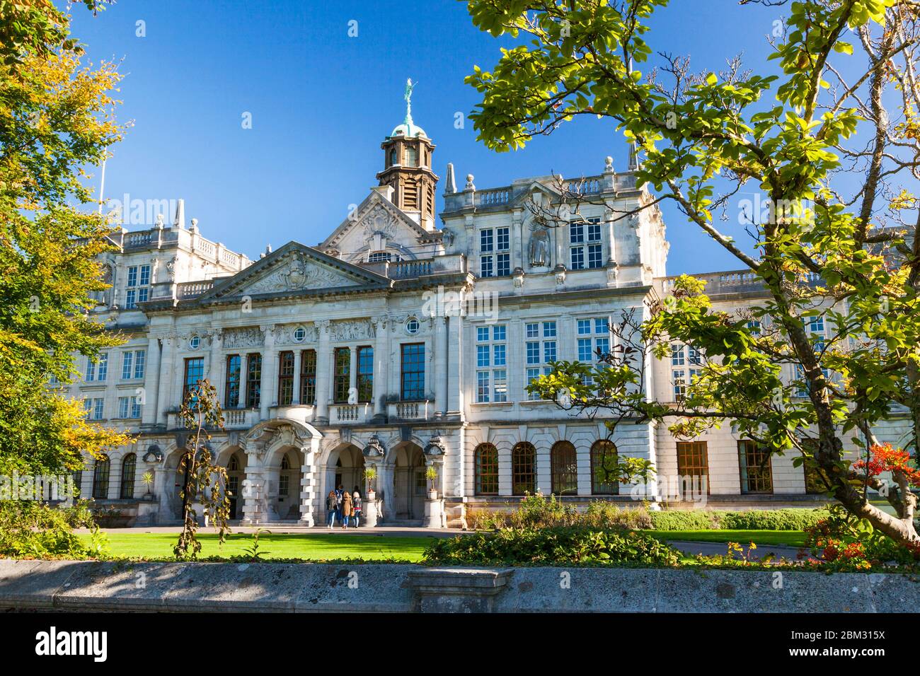 Cardiff university wales hi-res stock photography and images - Alamy