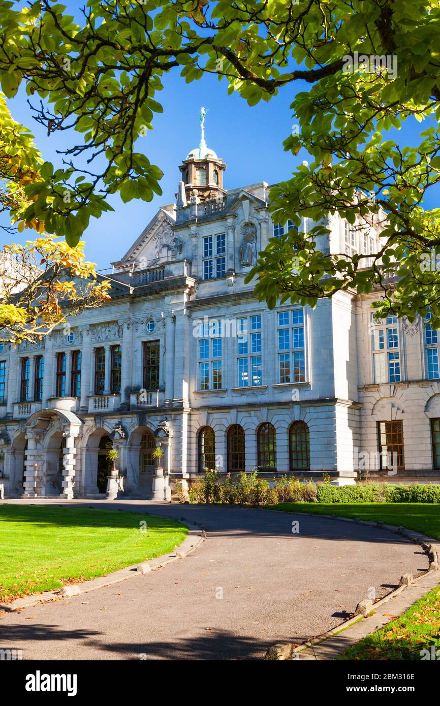 Cardiff university hi-res stock photography and images - Alamy