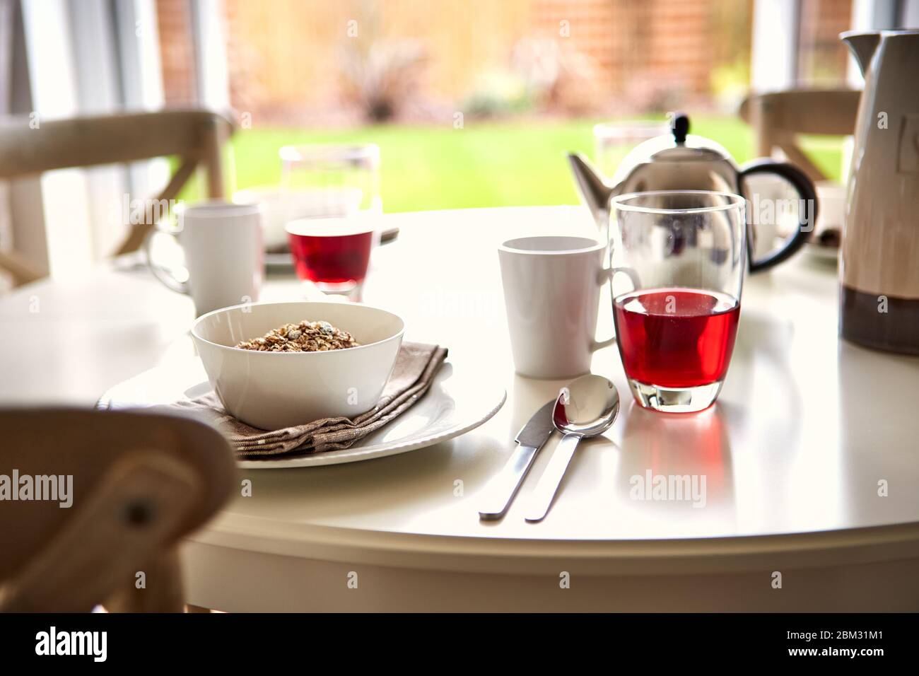 All day breakfast served hi-res stock photography and images - Alamy