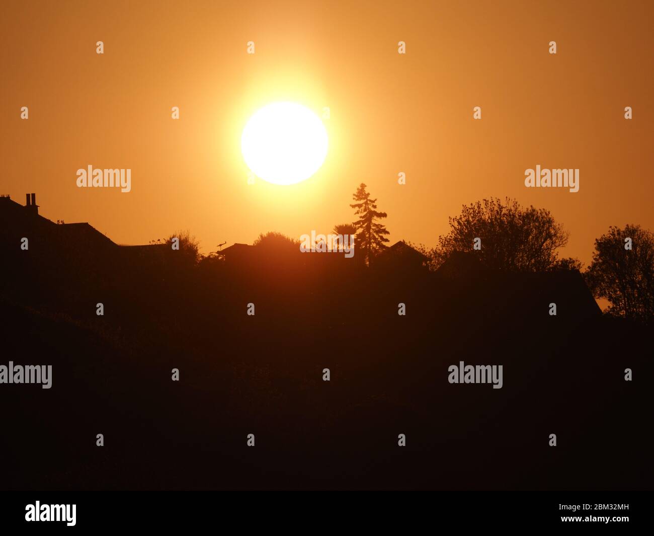6th may 2020 uk hi-res stock photography and images - Alamy