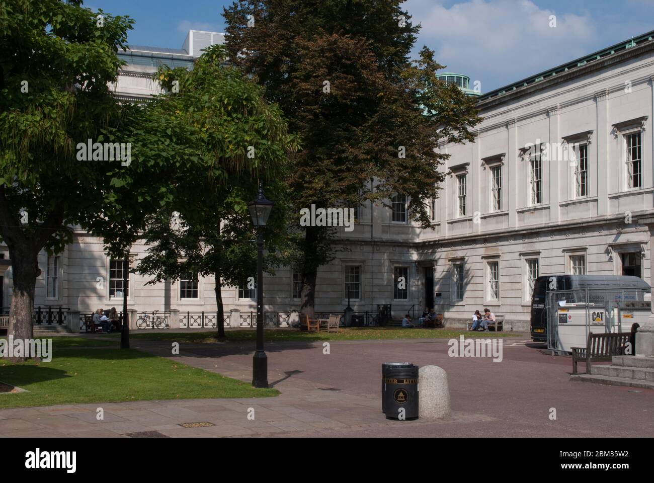 Neo-Classical Quad Courtyard UCL Wilkins Building, Gower Street ...