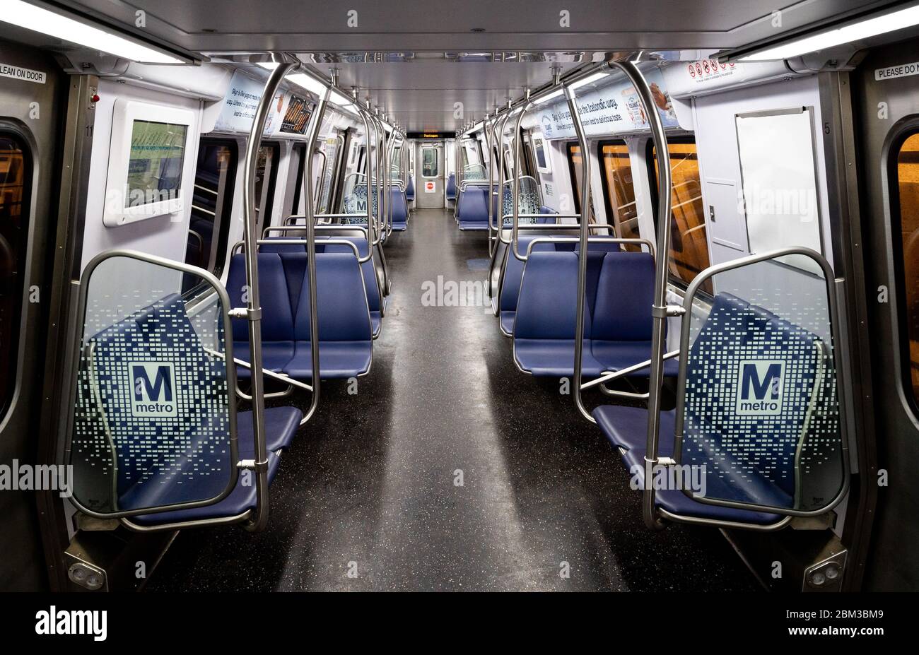 Dc metro empty hi-res stock photography and images - Alamy