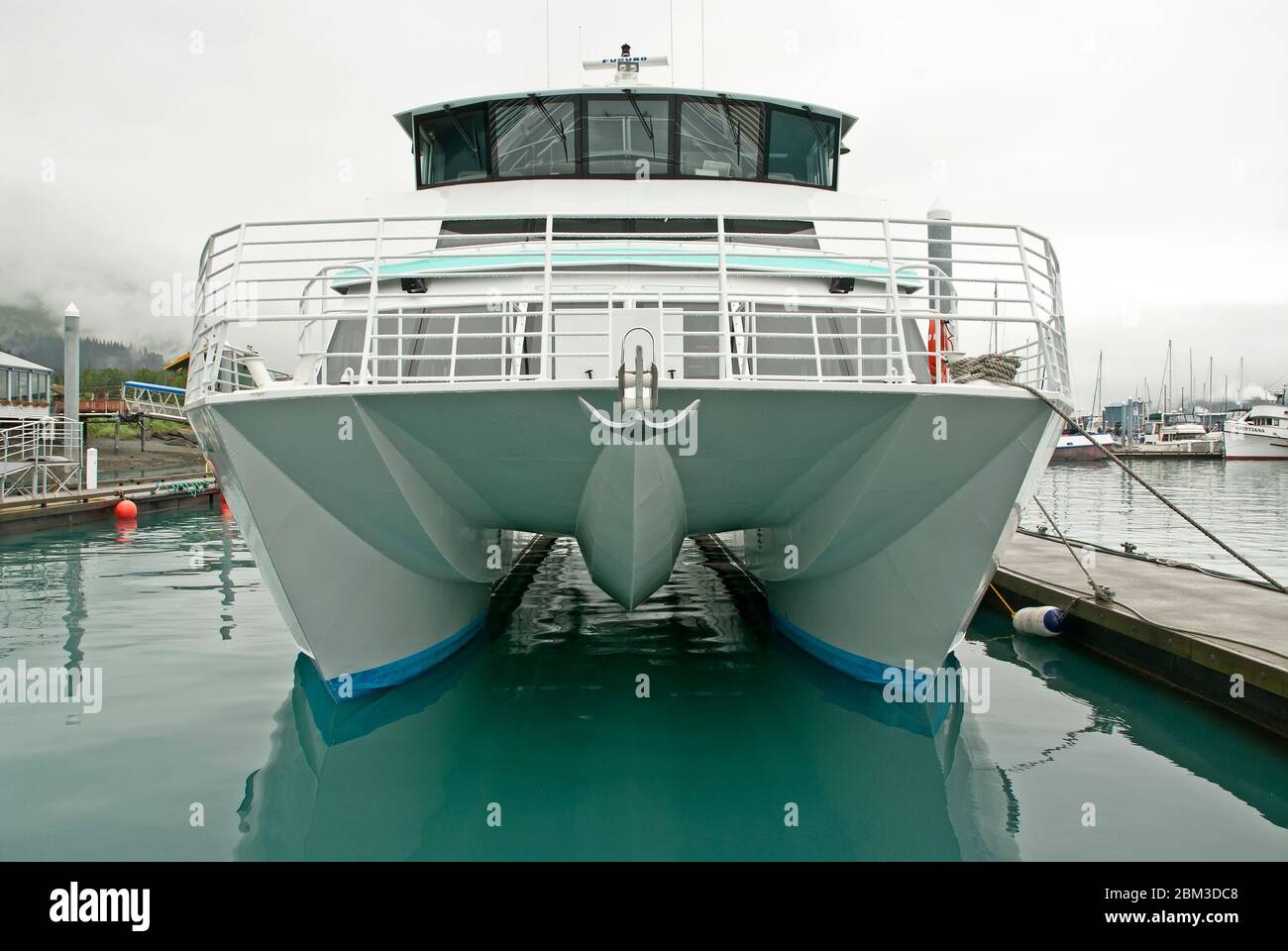 High speed ship hi-res stock photography and images - Alamy
