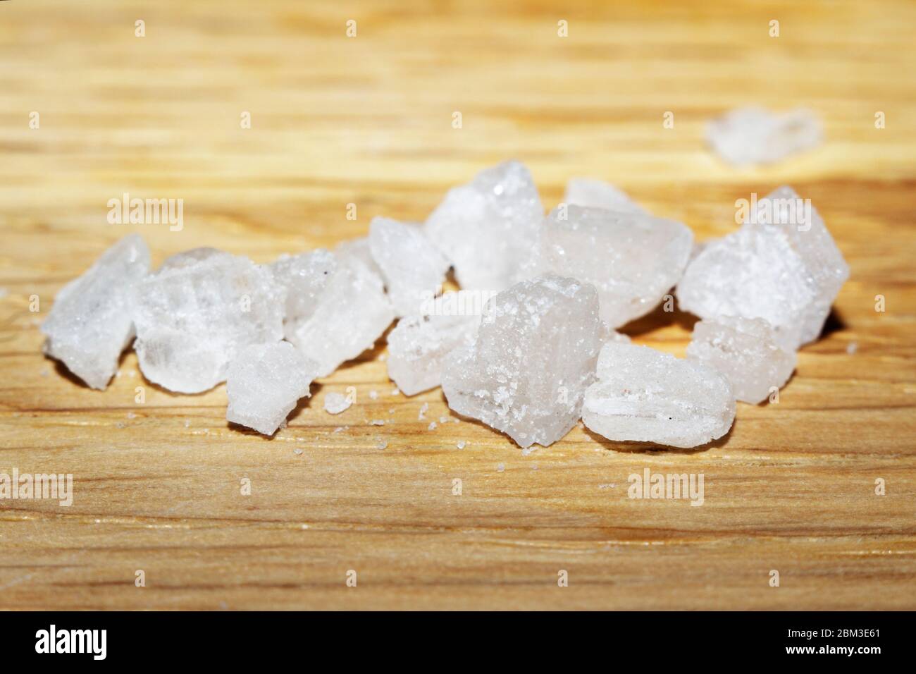 Sodium chloride table salt crystallized hi-res stock photography and ...