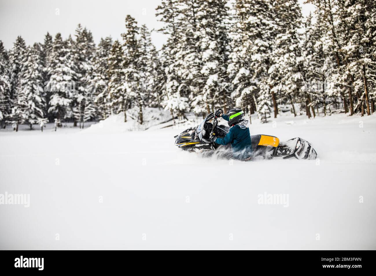 High speed turns hi-res stock photography and images - Alamy