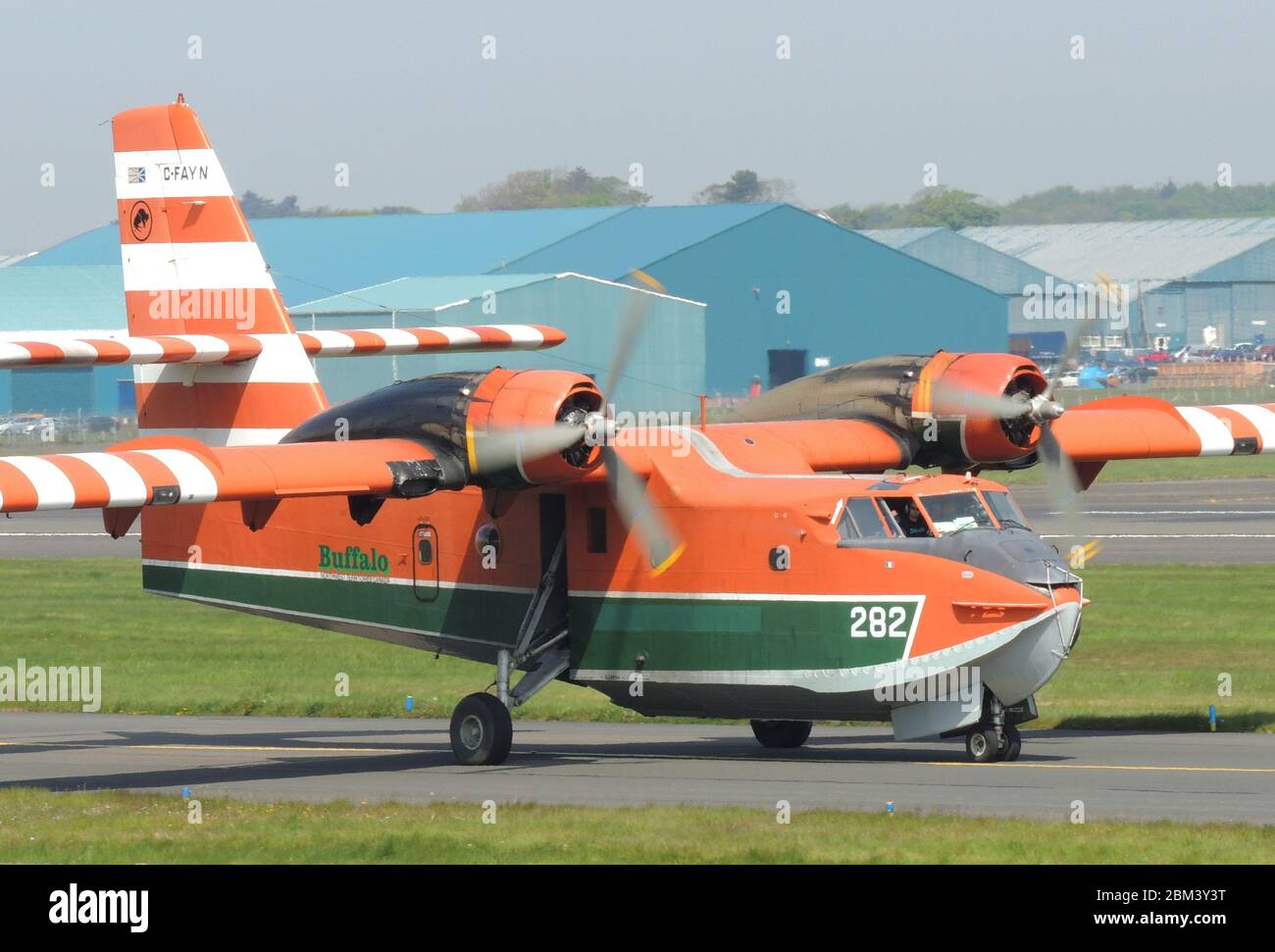 Canadair cl 215 hi-res stock photography and images - Alamy