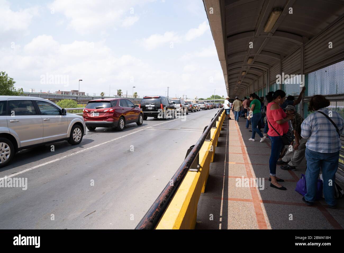 Customs queue america hi-res stock photography and images - Alamy