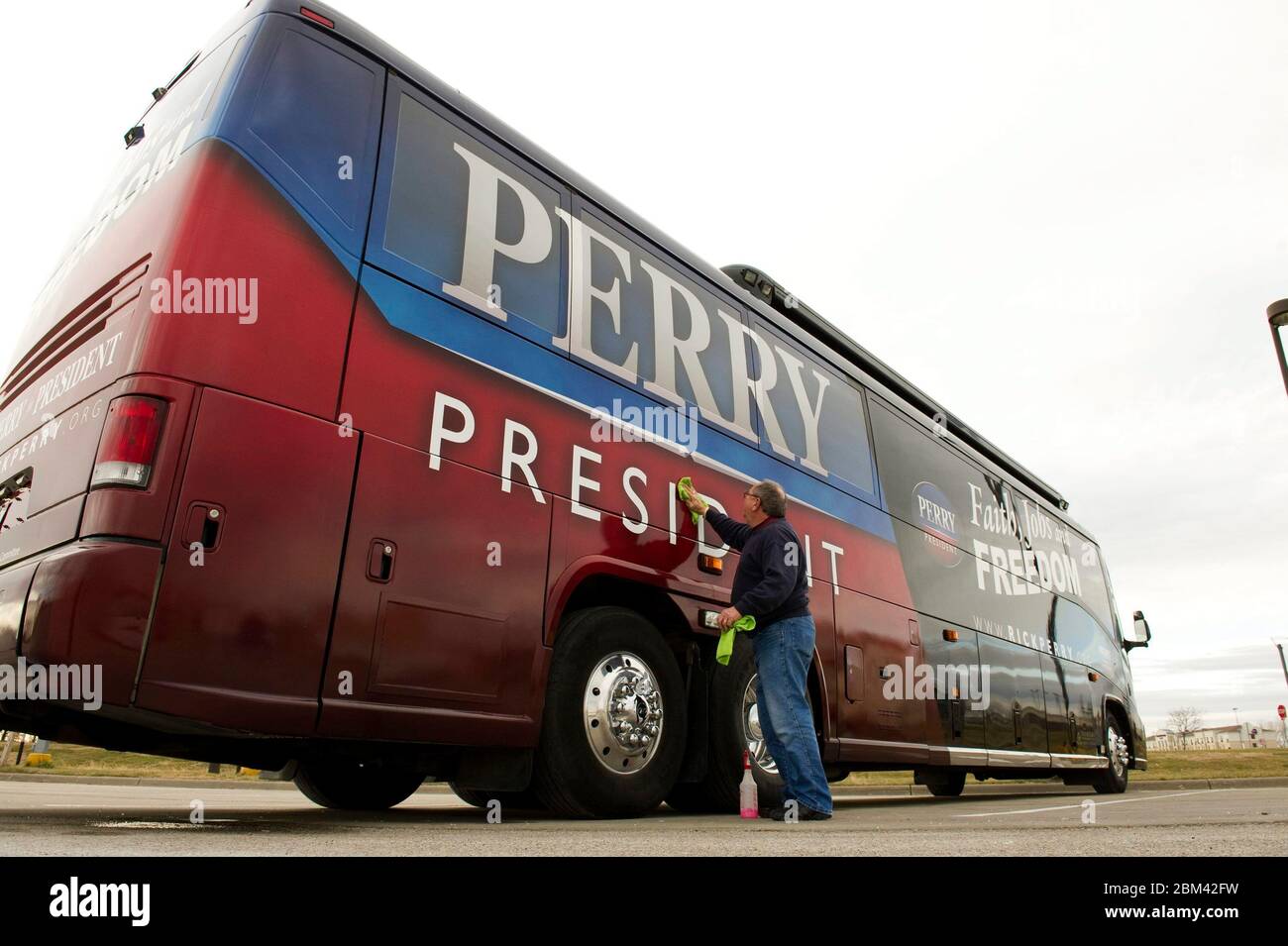 Perry for president bus hi-res stock photography and images - Alamy