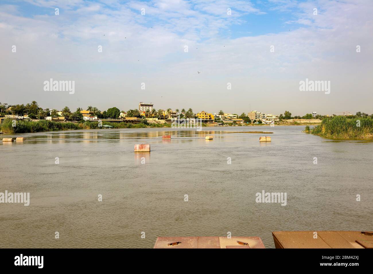 Tigris river iraq sunrise tigris river iraq hi-res stock photography ...