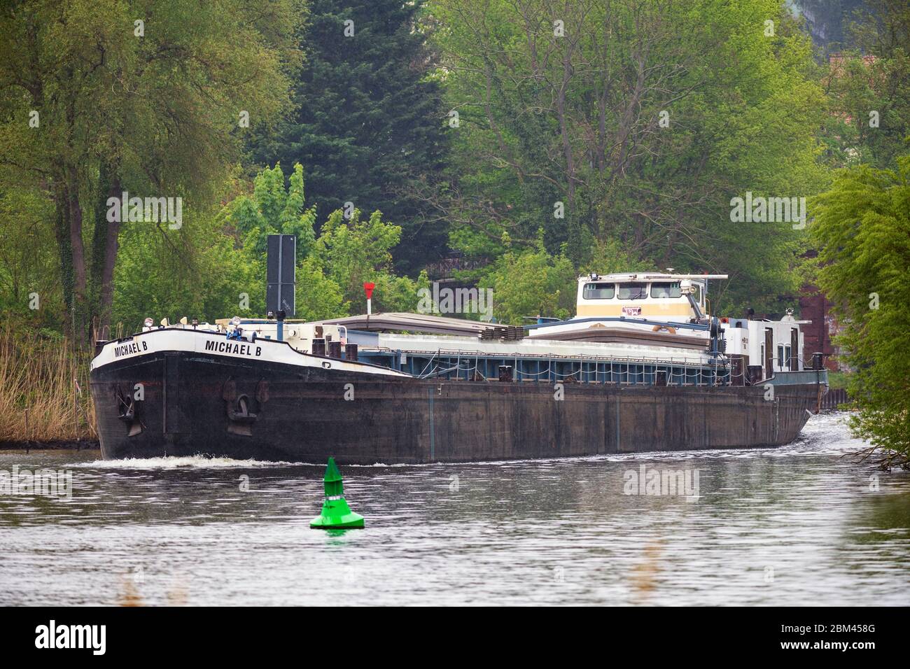 Motorized freight vessel hi-res stock photography and images - Alamy