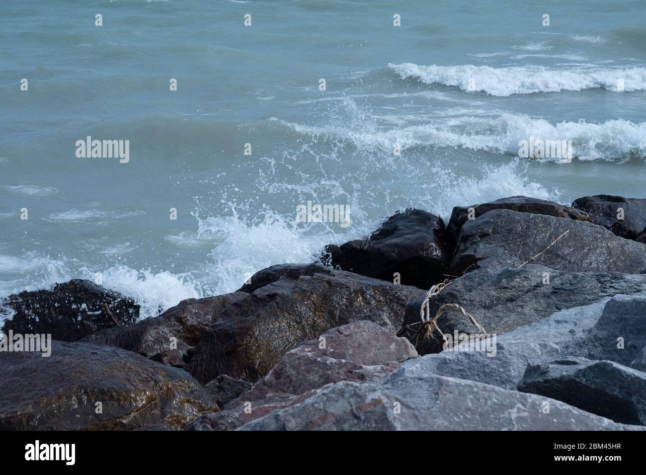 White splashings hi-res stock photography and images - Alamy