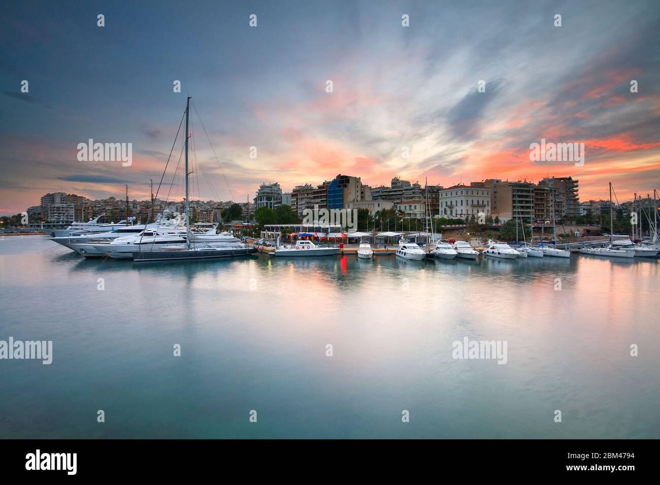 Boats in Zea marina, Piraeus, Athens Stock Photo - Alamy