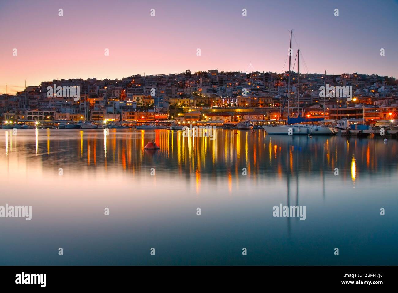 Mikrolimano restaurants hi-res stock photography and images - Alamy