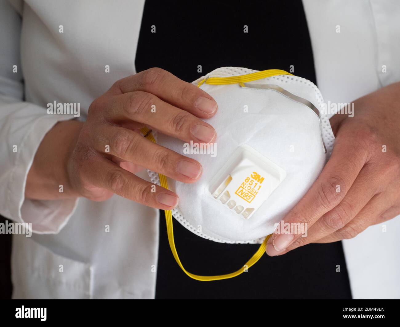 3m mask nurse hi-res stock photography and images - Alamy