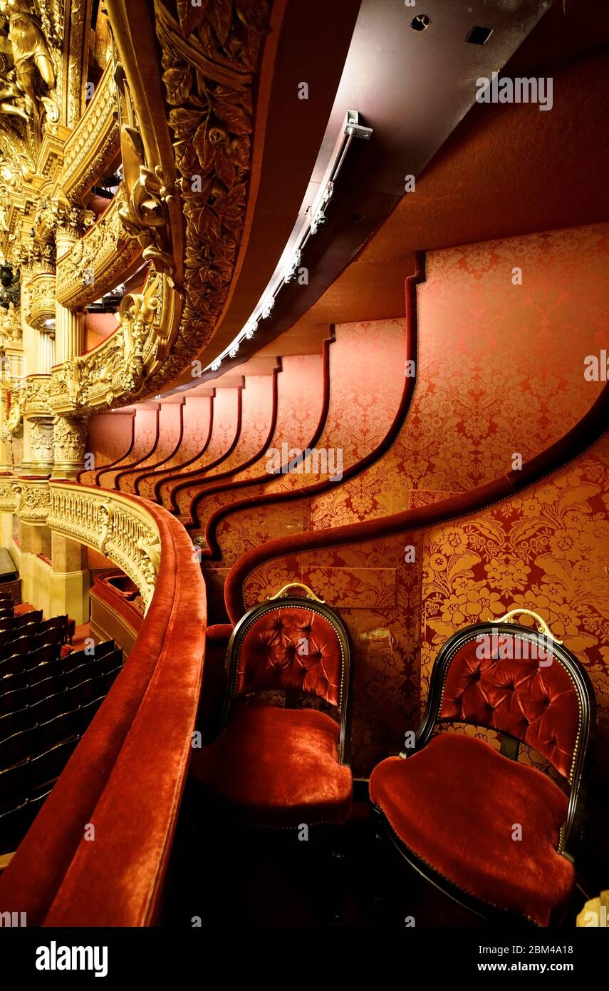 Auditorium interior view hi-res stock photography and images - Alamy