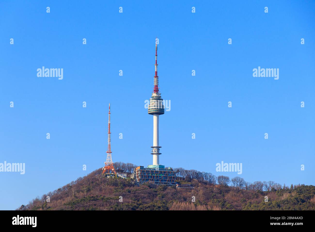 Itaewon night south korea hi-res stock photography and images - Alamy