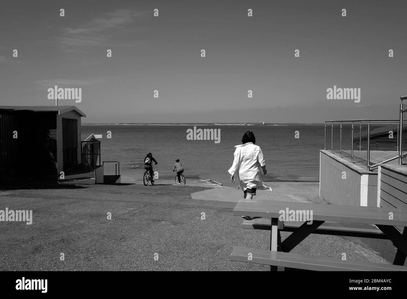 Colwell Bay Isle of Wight bright sunny conditions calm sea looking ...