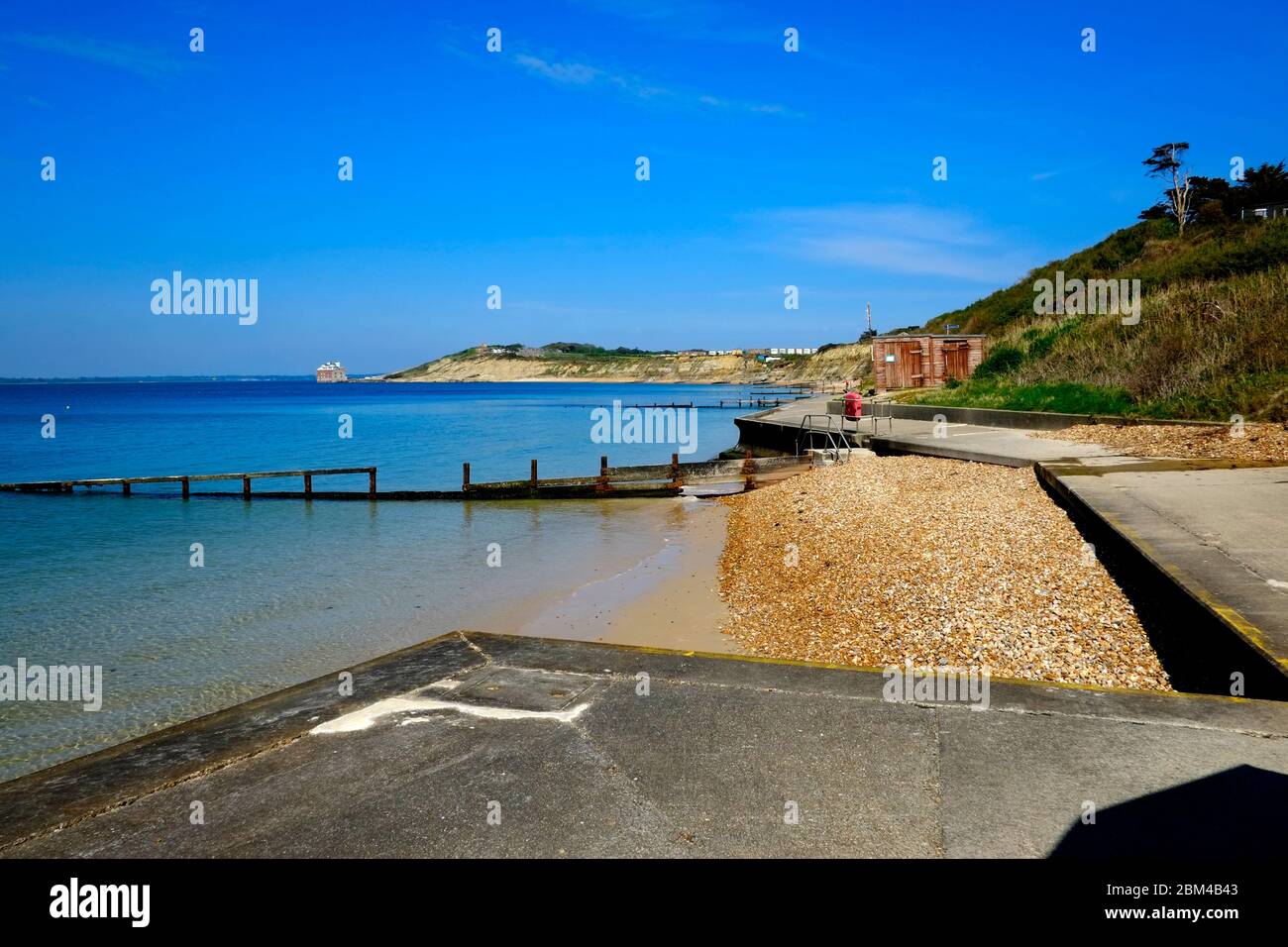 Colwell Bay Isle of Wight bright sunny conditions calm sea looking ...