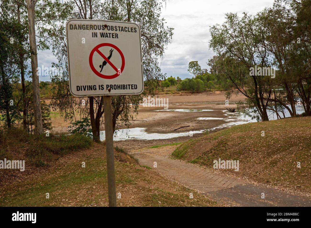 Drought sign hi-res stock photography and images - Alamy
