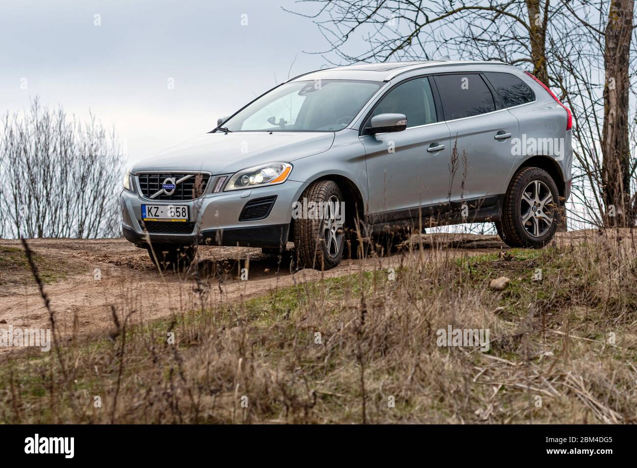 Luxury off road vehicle hi-res stock photography and images - Alamy