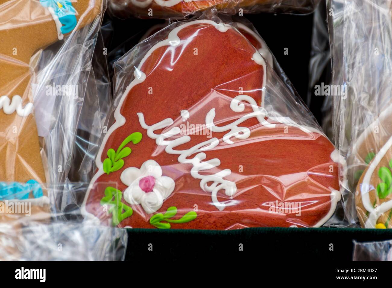 Cartoon minion characters hi-res stock photography and images - Alamy