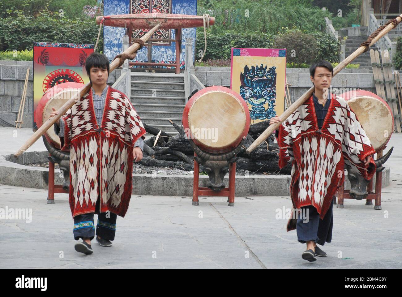 Miao drum hi-res stock photography and images - Alamy