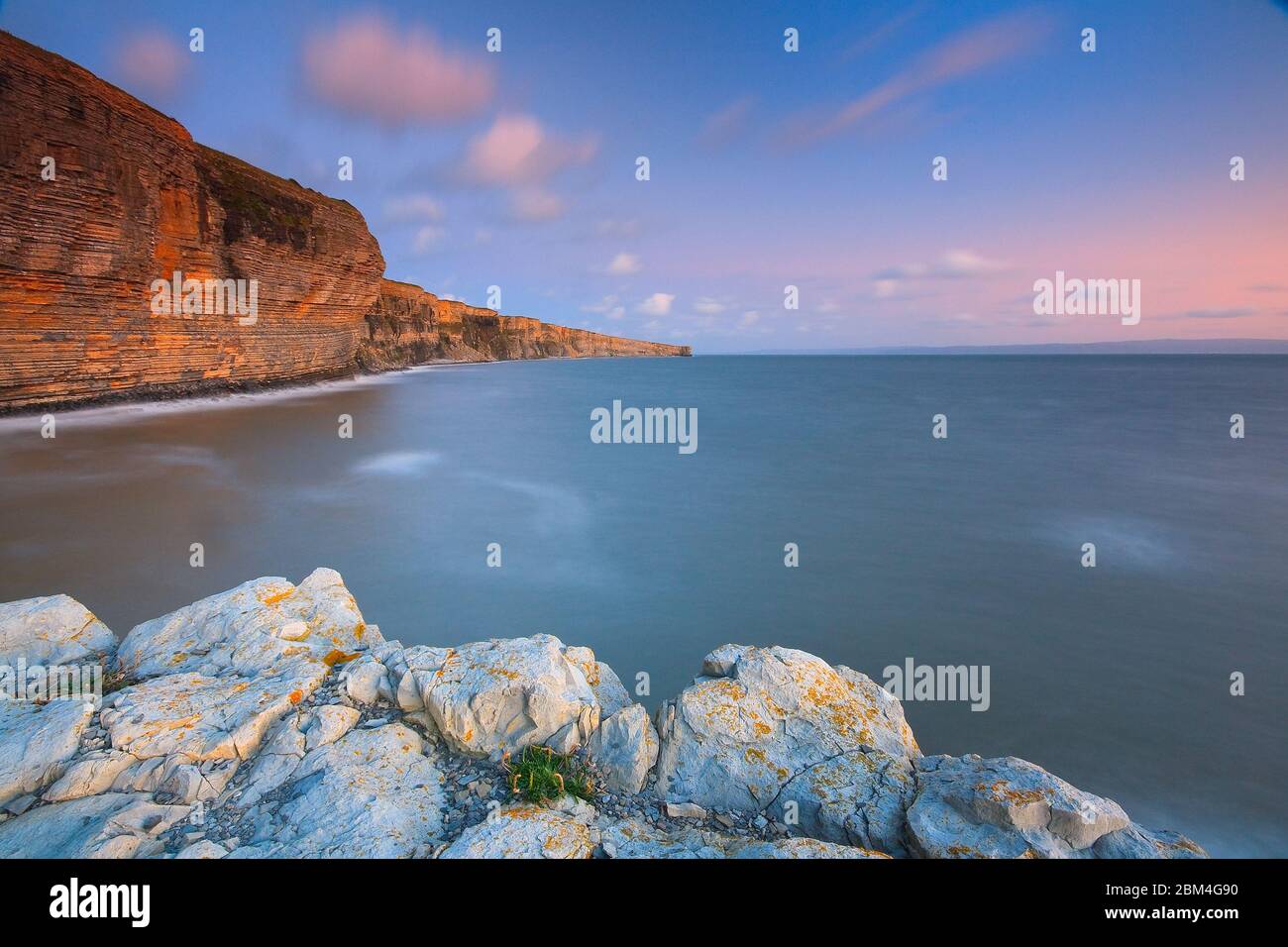 Monknash beach in Glamorgan, Wales, UK Stock Photo - Alamy