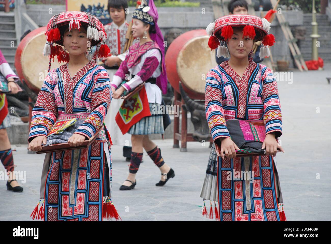Miao people hi-res stock photography and images - Alamy