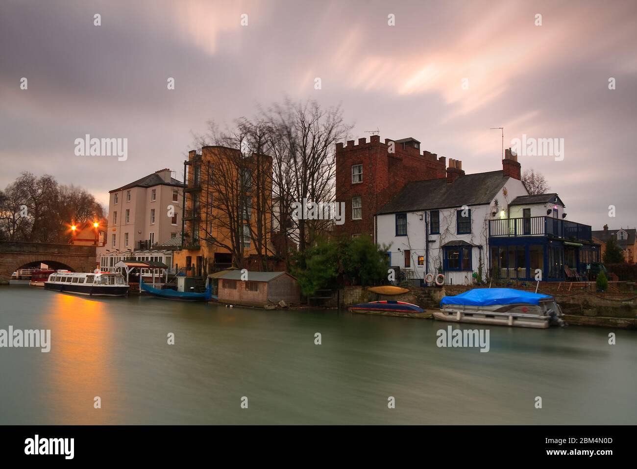 Folly bridge in oxford hi-res stock photography and images - Alamy